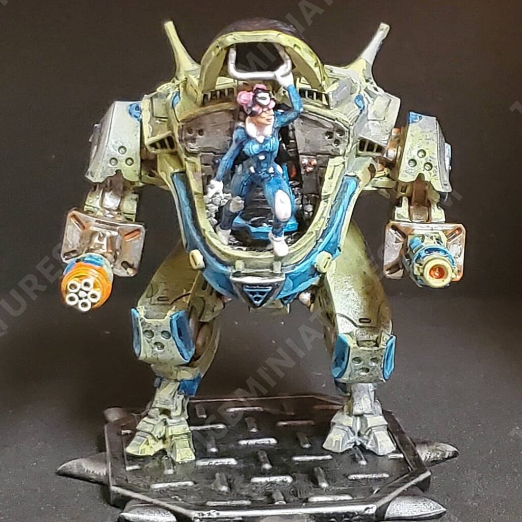 Mech w/ Woman – Jcbminiatures